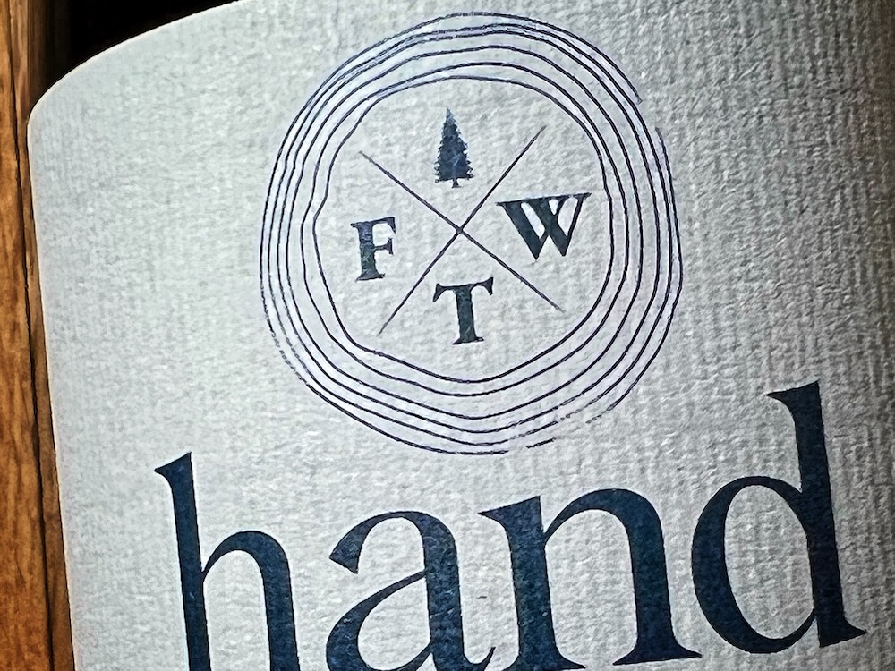 Braxton Hand Picked: Blueberry Beer Tasting Notes - The Gnarly Gnome