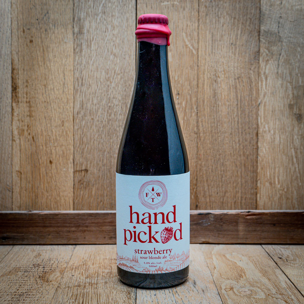 Braxton - Handpicked: Strawberry Beer Tasting Notes - The Gnarly Gnome