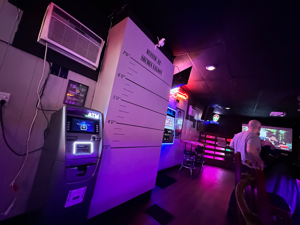 Arches Saloon - Hamilton History In Your Glass - The Gnarly Gnome